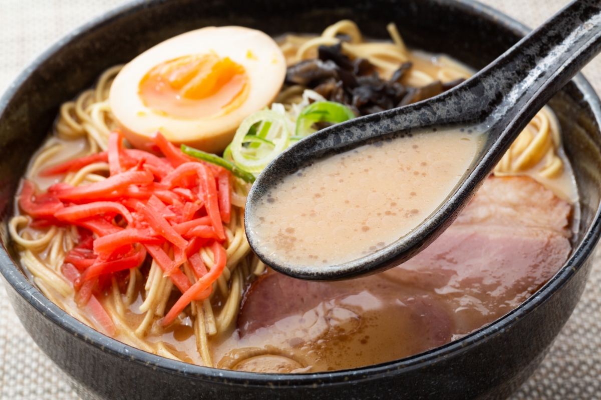 【2023年3月版】「四国地方で人気のラーメン店」ランキングTOP10！ 1位は「丸太小屋」（1/5） | ラーメン ねとらぼリサーチ