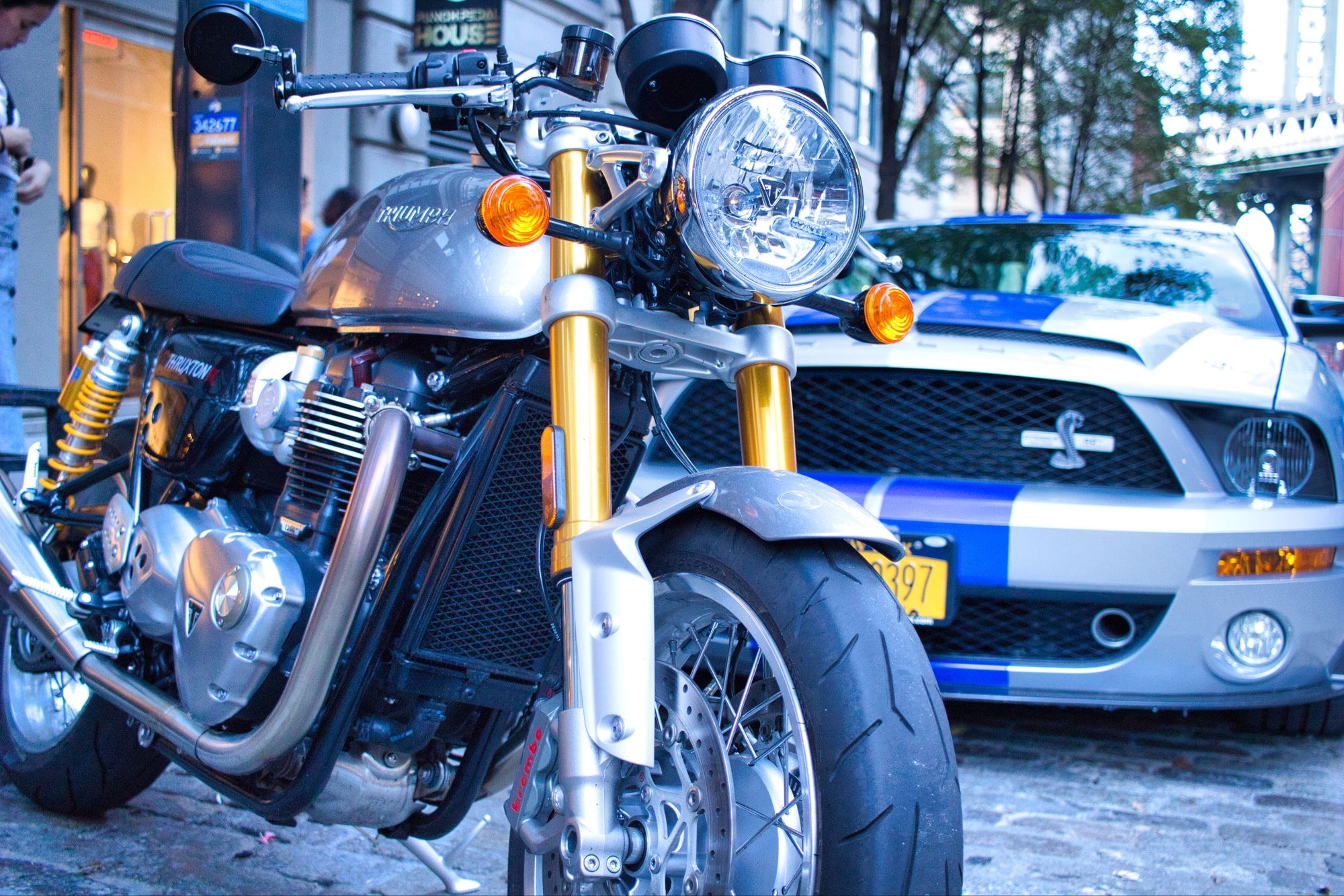 「燃費が良すぎる大型バイク（751〜1000cc）」人気ランキングTOP10！ 1位は「STREET TWIN/トライアンフ」【2023年7月 ...