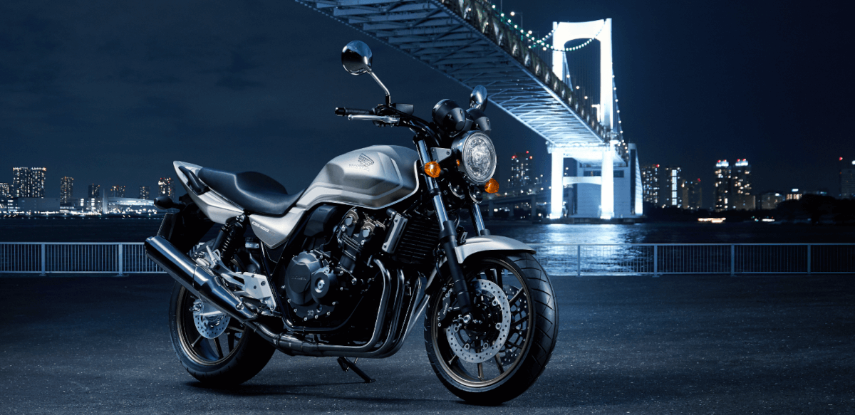 「ホンダの中型バイク（251〜400cc）」人気ランキングTOP7！ 1位は「CB400スーパーフォア」【2023年7月24日時点／ウェビック調べ】（1/4） | バイク ねとらぼリサーチ