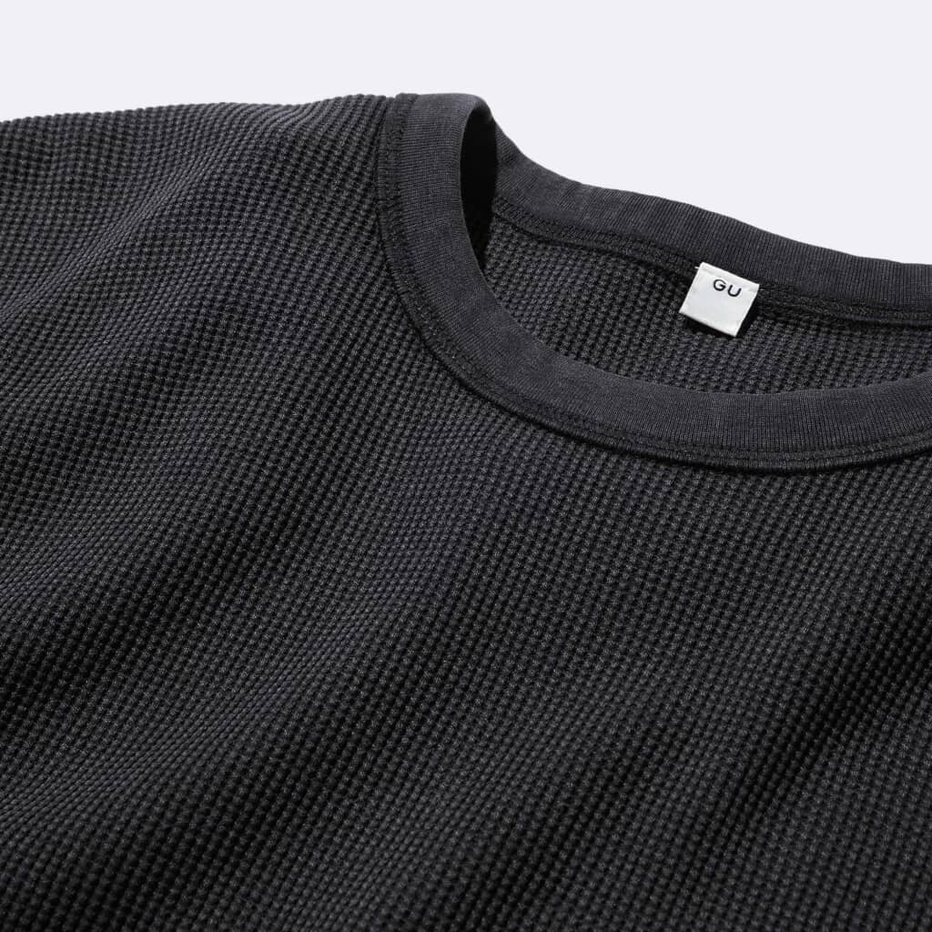 「ちょうどいいダルさ」 GUのセール中“1490円Tシャツ”が高評価 「着心地最高〜！」「細身体型でも着こなせる」（画像） | ファッション ねとらぼリサーチ